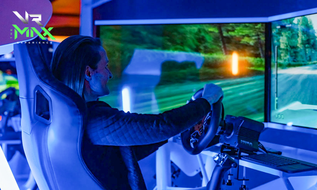 VR The Max Experience, Racesimulator (25 min) bij VR The Max Experience ...